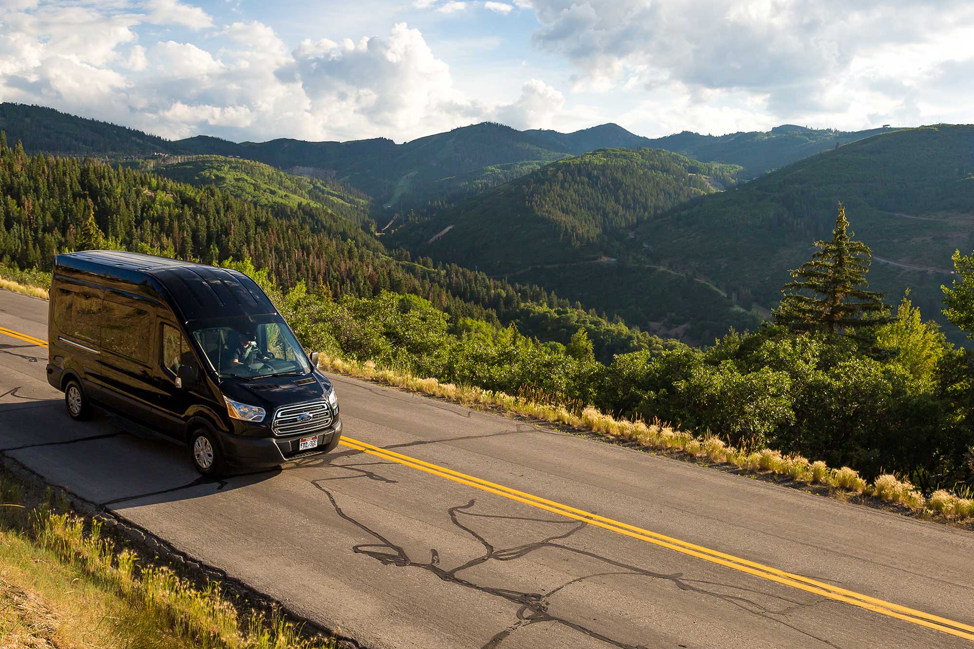 Contact Us // Snow Country Limousine // 435-714-0159